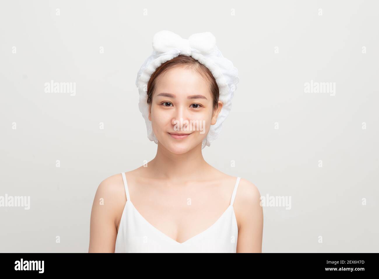 Beautiful woman after shower hi-res stock photography and images - Alamy