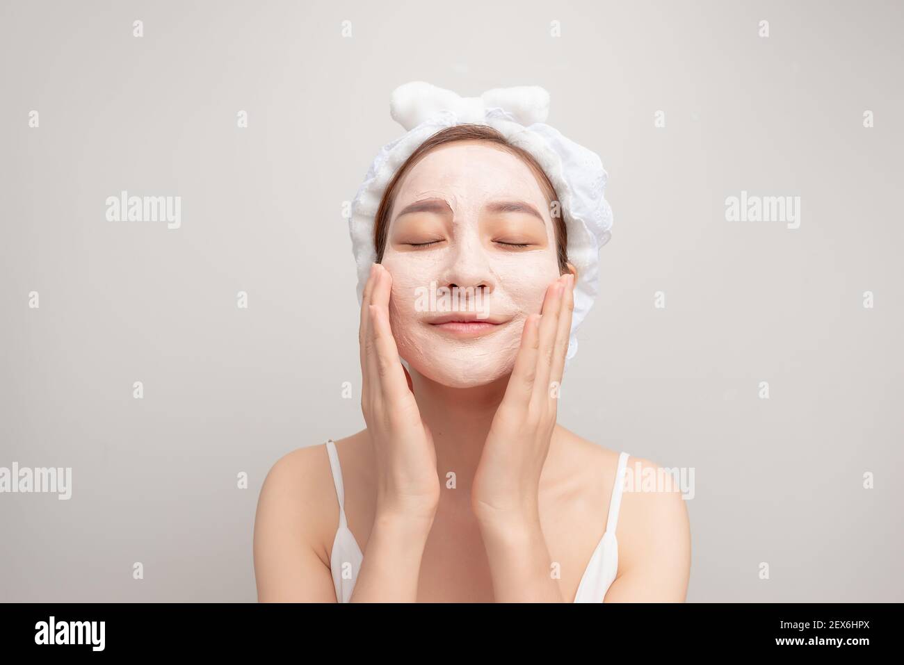 Lady spa hi-res stock photography and images - Alamy