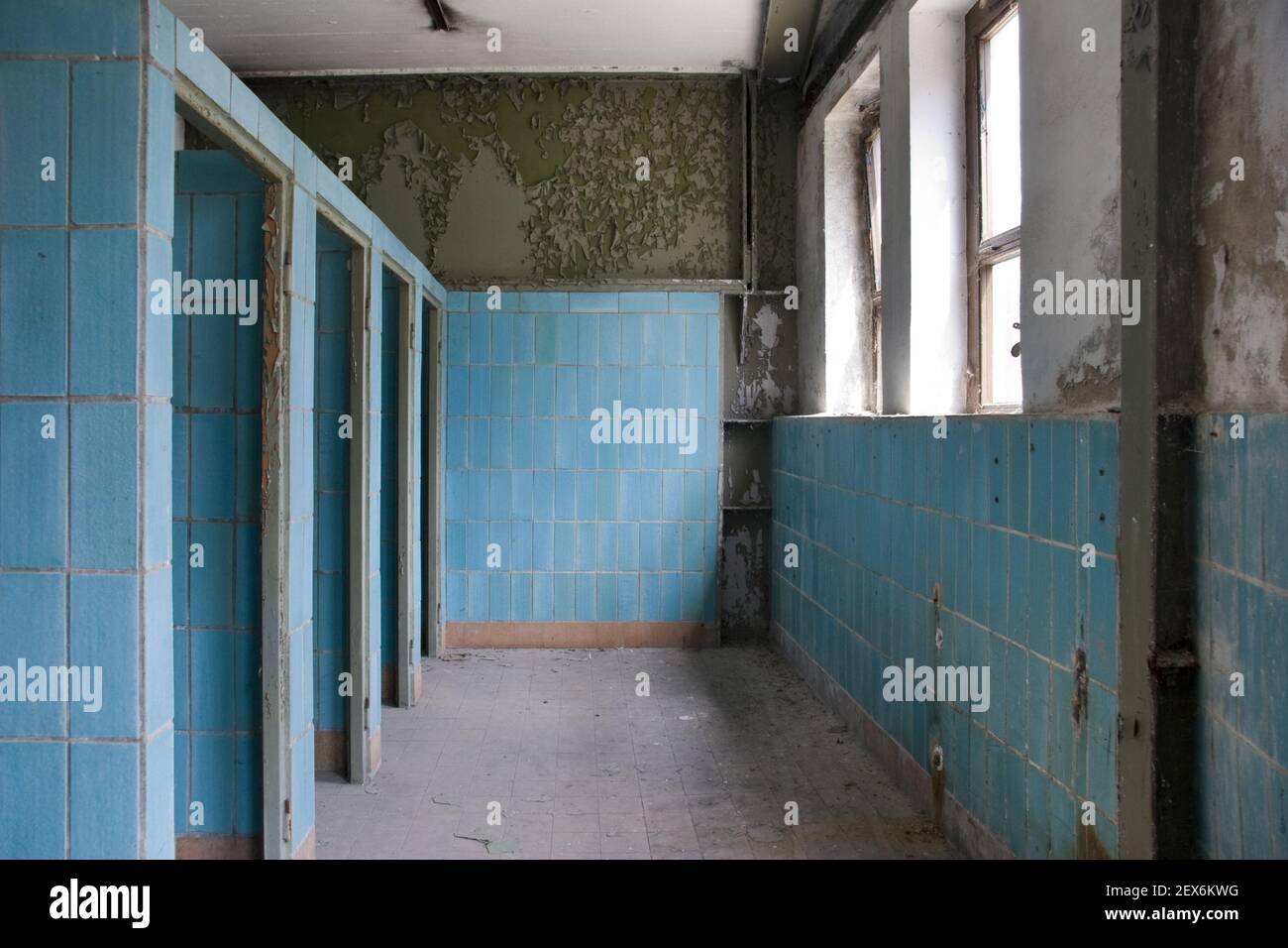 Old facilities hi-res stock photography and images - Alamy