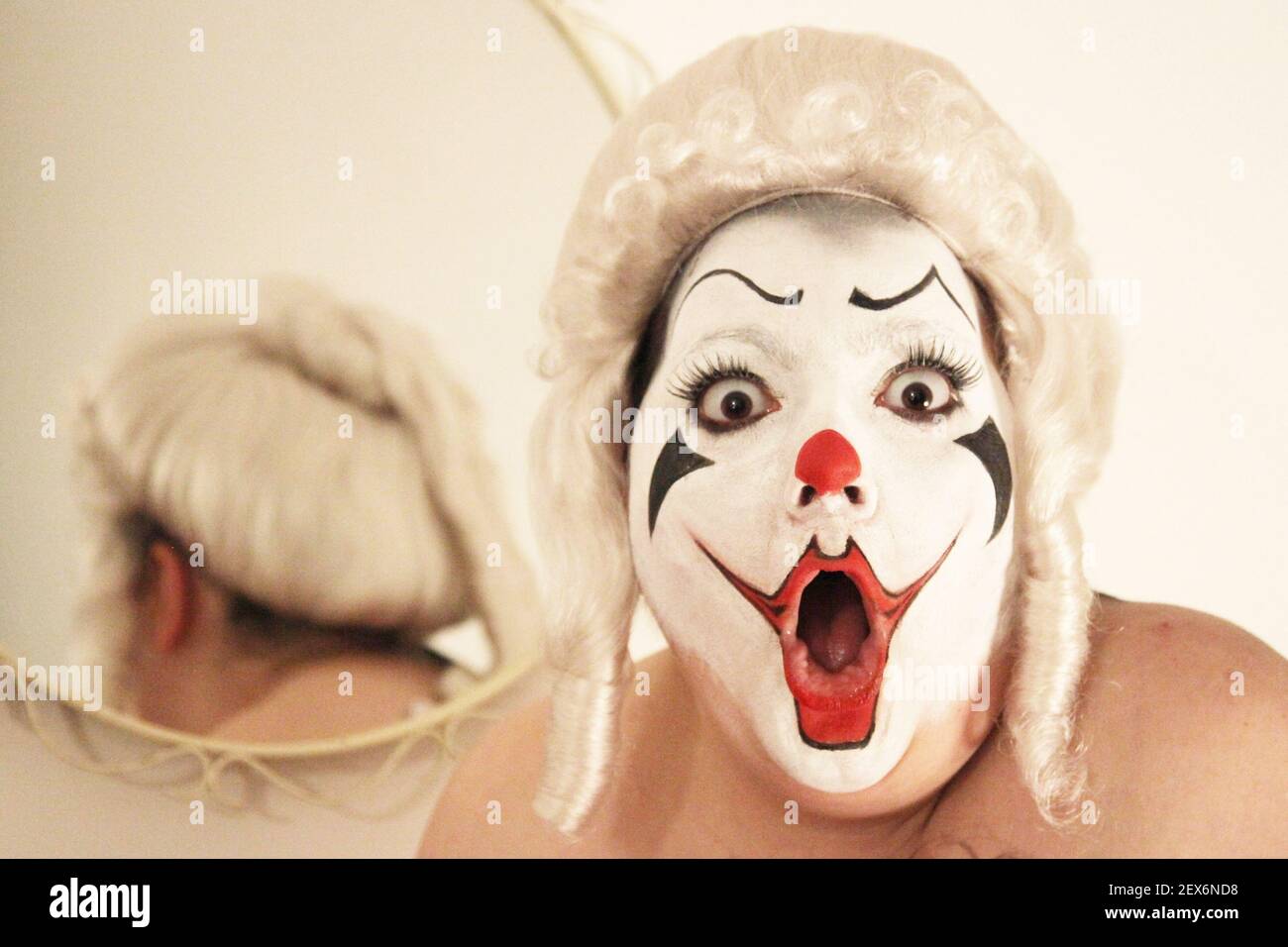 Clown mirror hi-res stock photography and images - Alamy