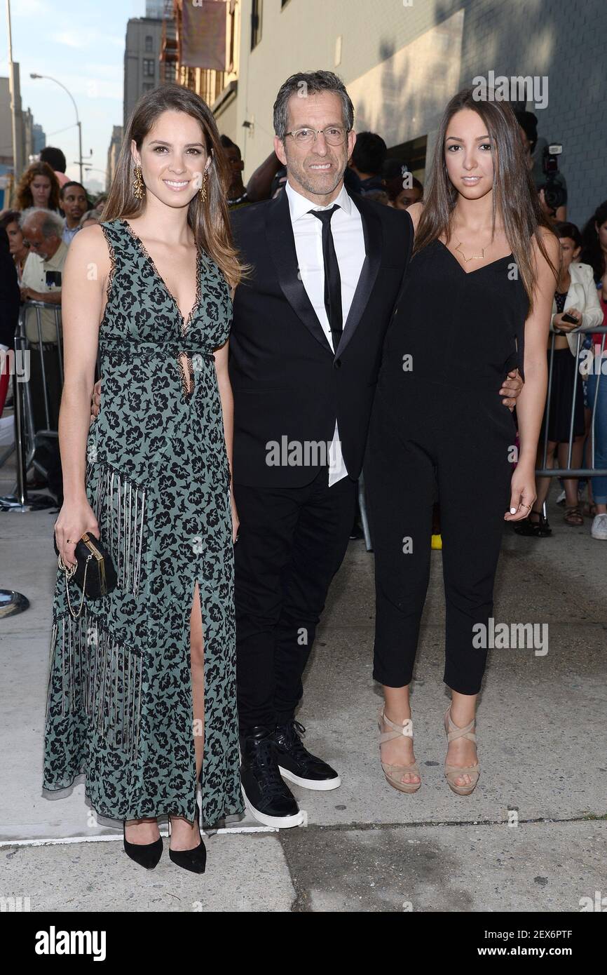 Kenneth Cole (center and daughters attends the amfAR 6th New York ...