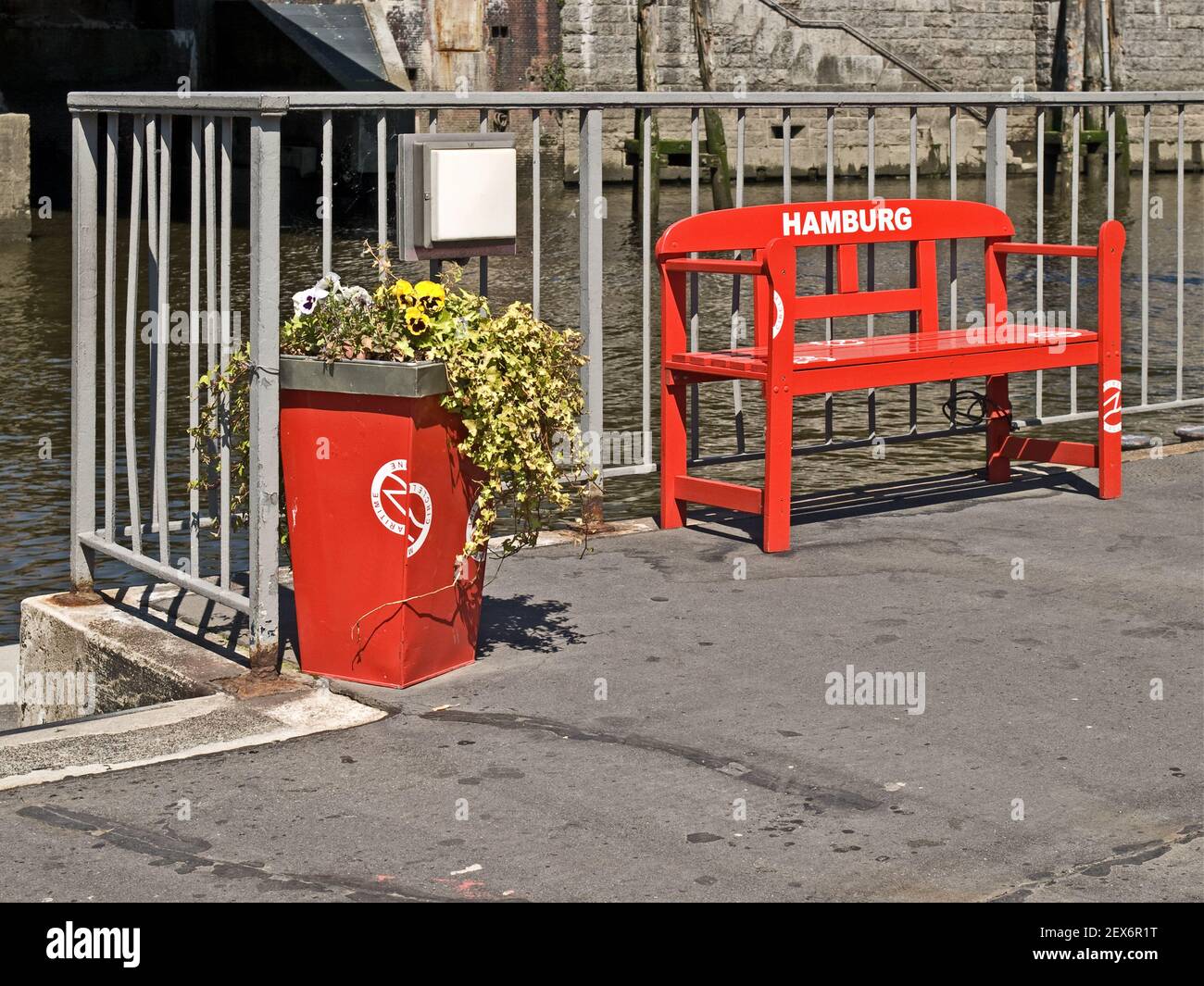 Maritime line hi-res stock photography and images - Alamy