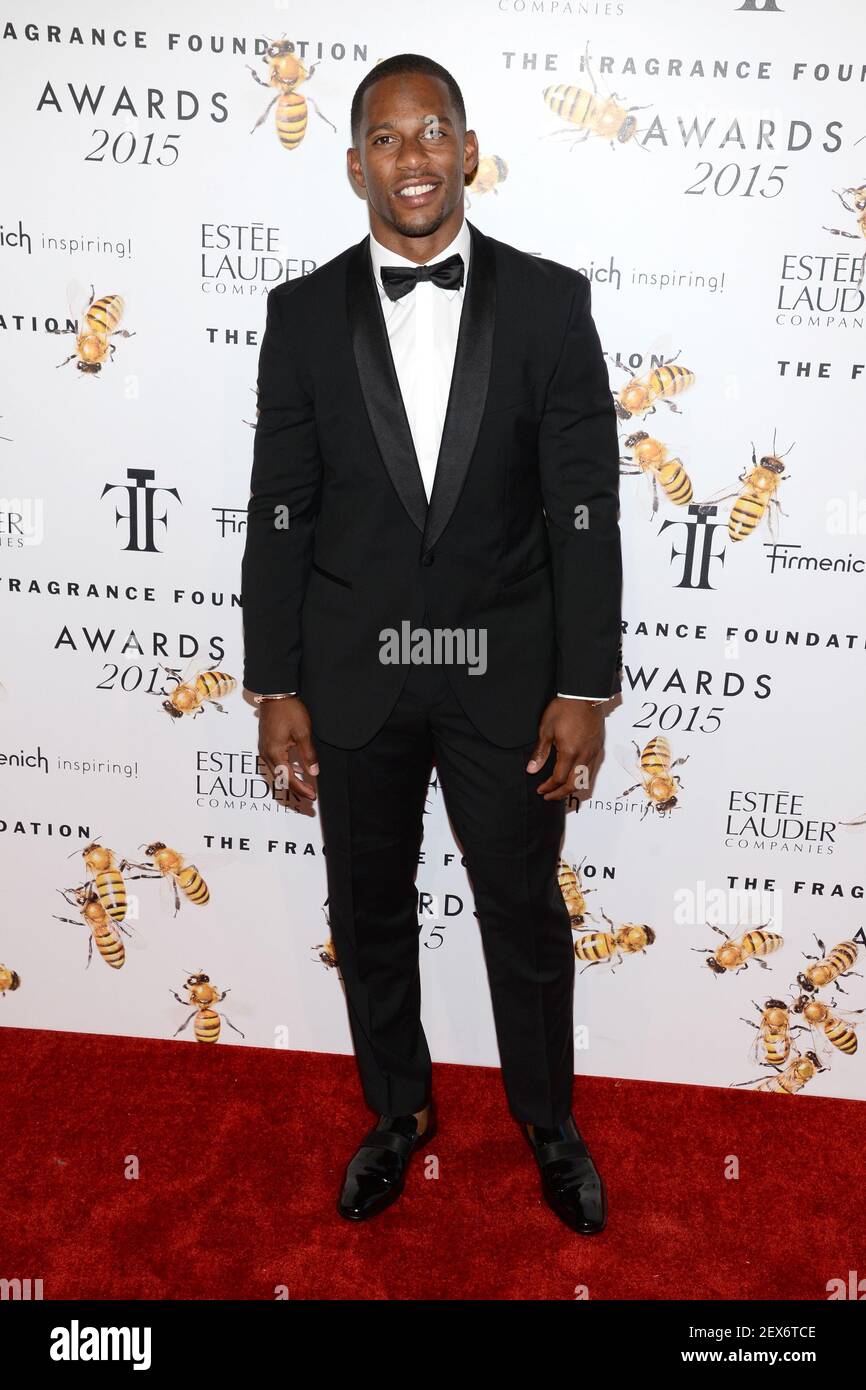 Professional Athlete Victor Cruz attends the Fragrance Foundation ...
