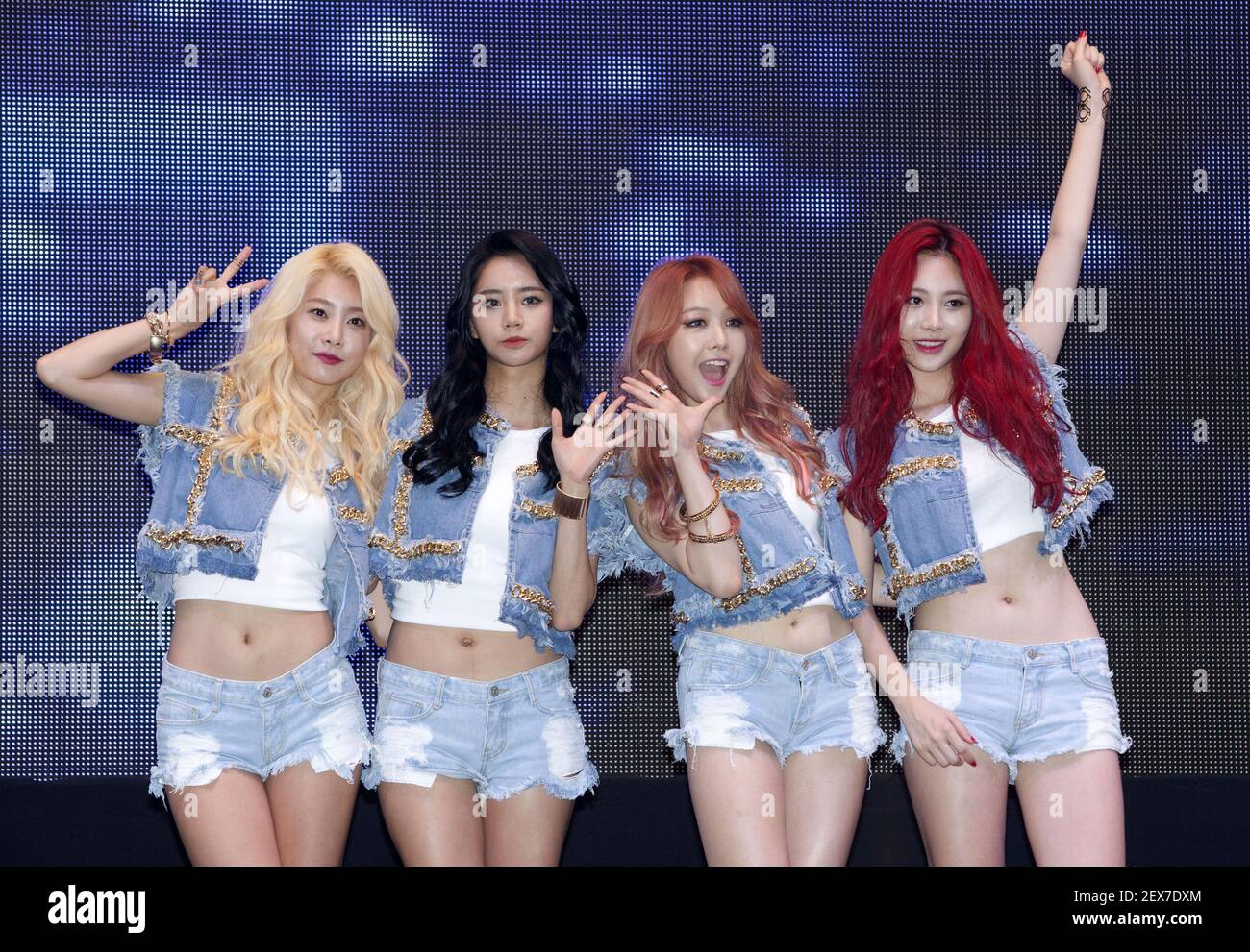 6 July 2015 - Seoul, South Korea : (L to R) South Korean Sojin, Hyeri ...