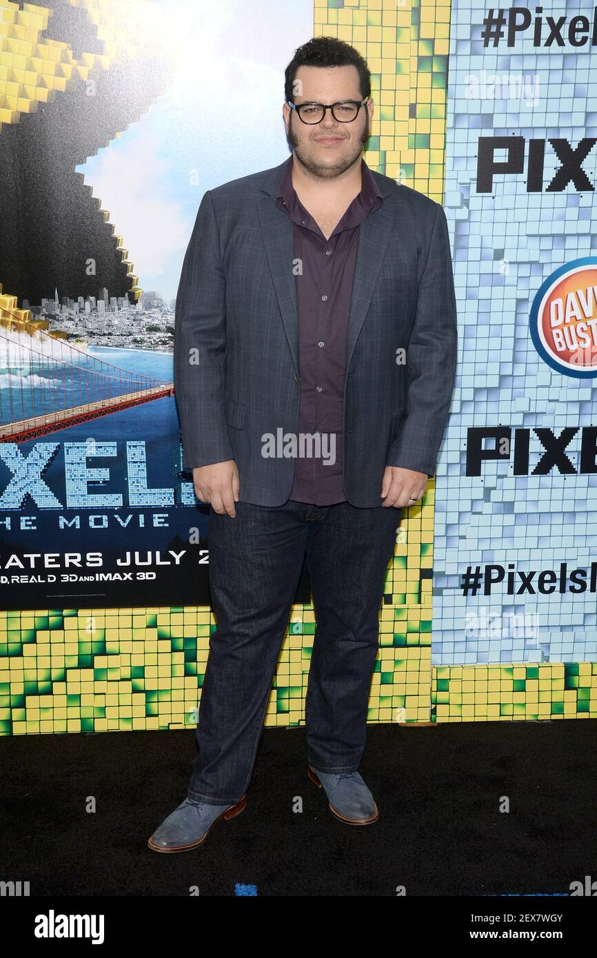 Actor Josh Gad attends the 'Pixels' New York Premiere at the Regal E ...