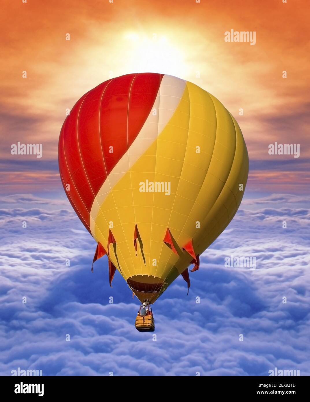 Balloon takeoff hi-res stock photography and images - Alamy