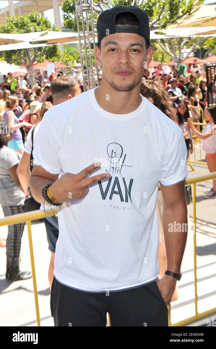 SYTYCD Alum Chehon Wespi-Tschopp at the 6th Annual National Dance Day ...