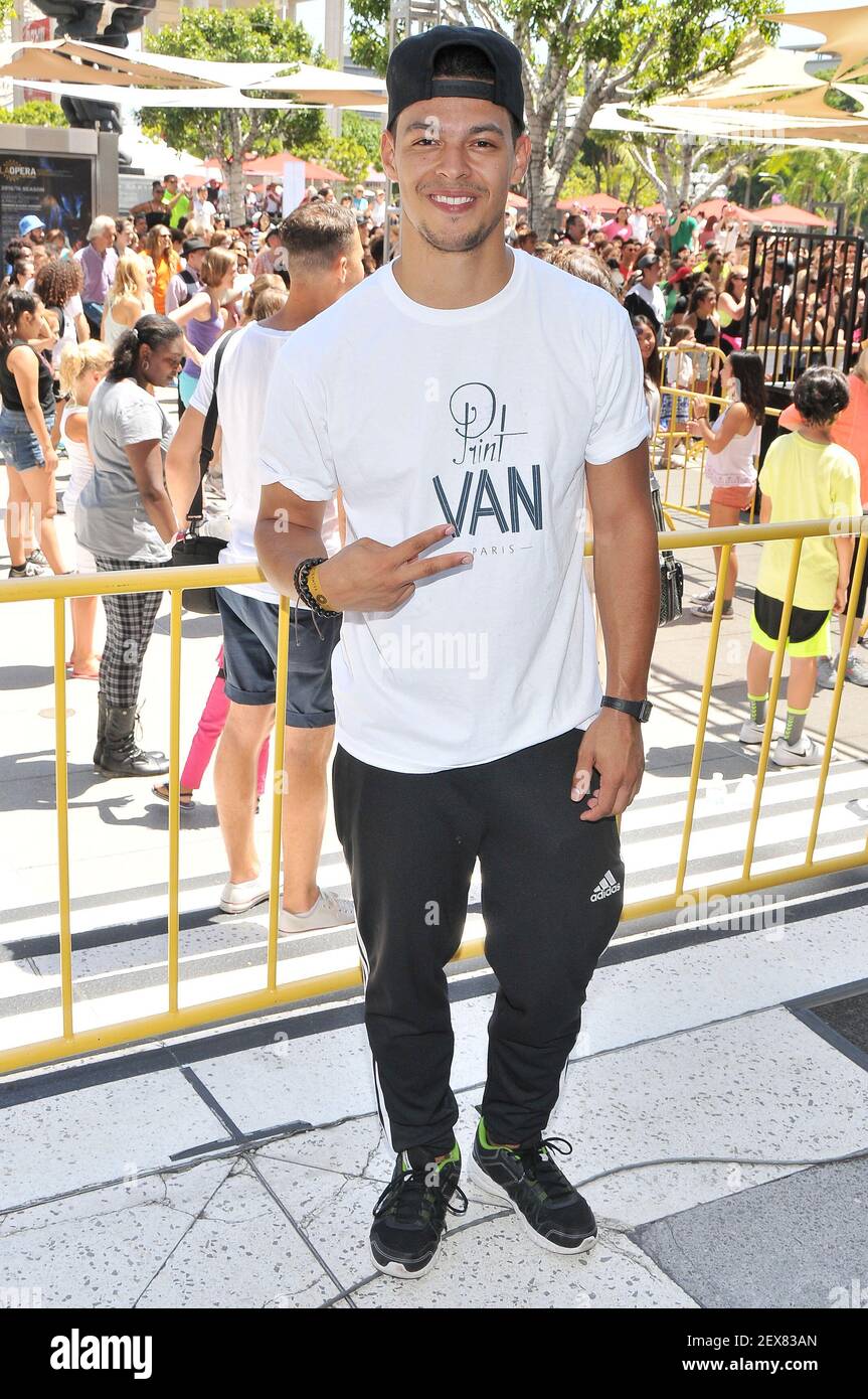 SYTYCD Alum Chehon Wespi-Tschopp at the 6th Annual National Dance Day ...