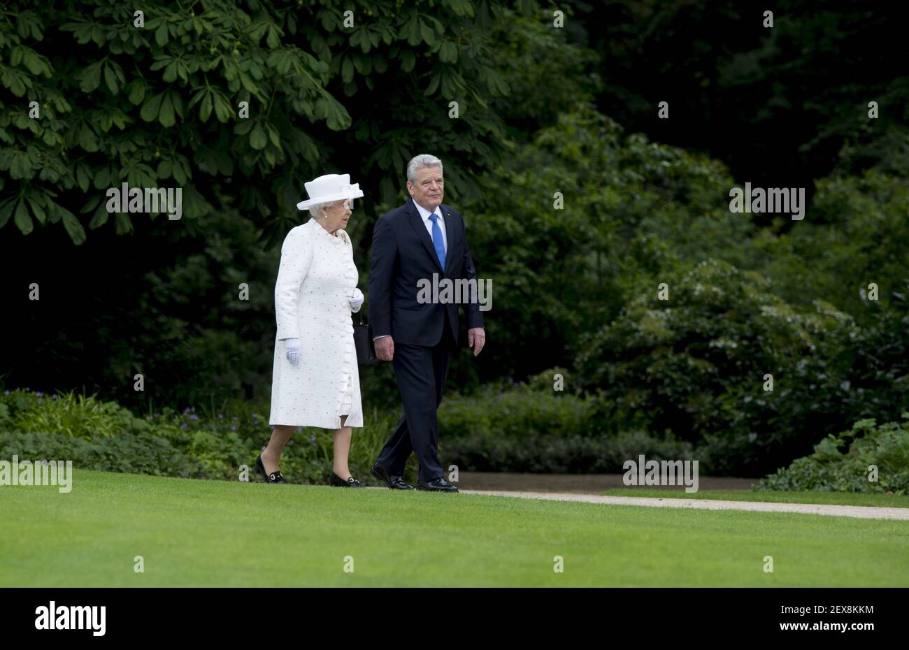 24-6-2015 BERLIN - Britain's Queen Elizabeth II with German President ...