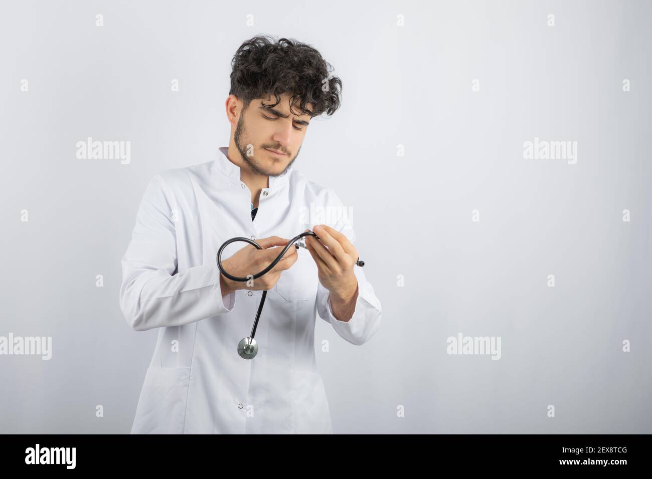 Stethoscope face hi-res stock photography and images - Alamy