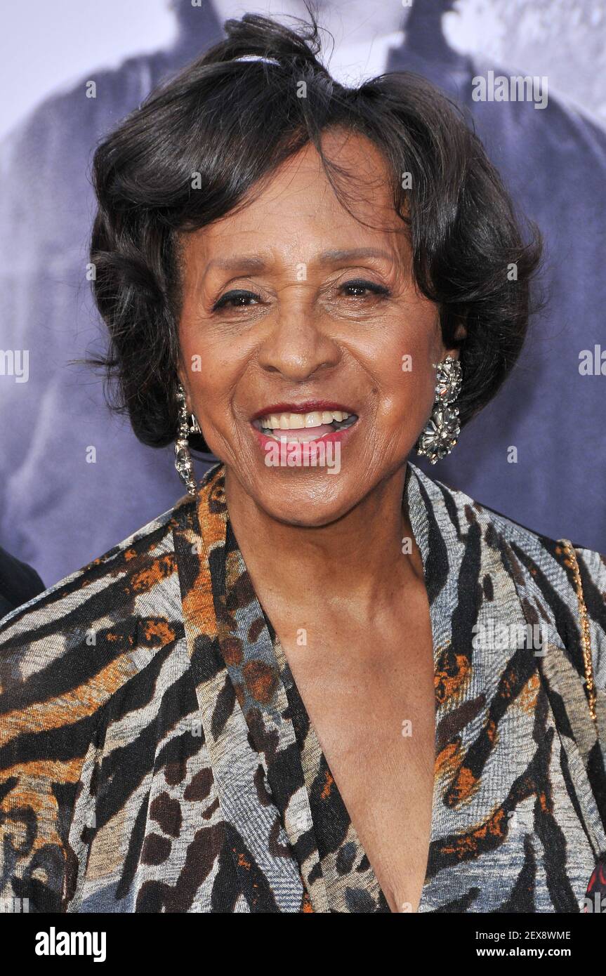 Marla Gibbs arrives at the "Straight Outta Compton" Los Angeles ...