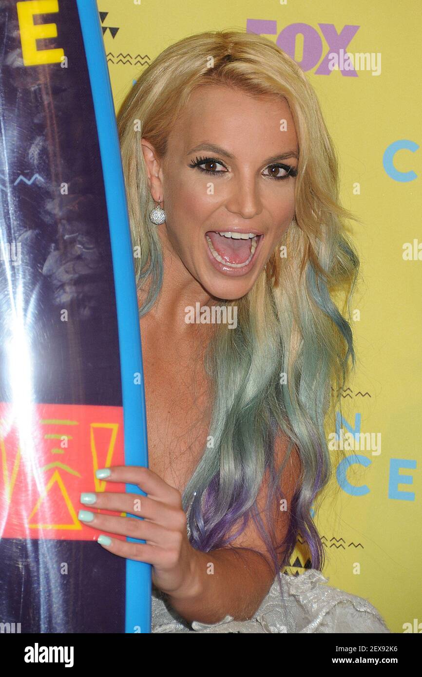 16 August 2015 - Los Angeles, California - Britney Spears. Teen Choice ...