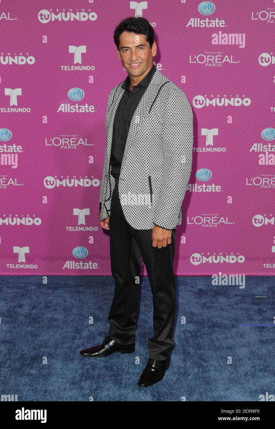 MIAMI,FL-AUGUST 20: Gabriel Porras arrives at Telemundo's 'Premio Tu ...