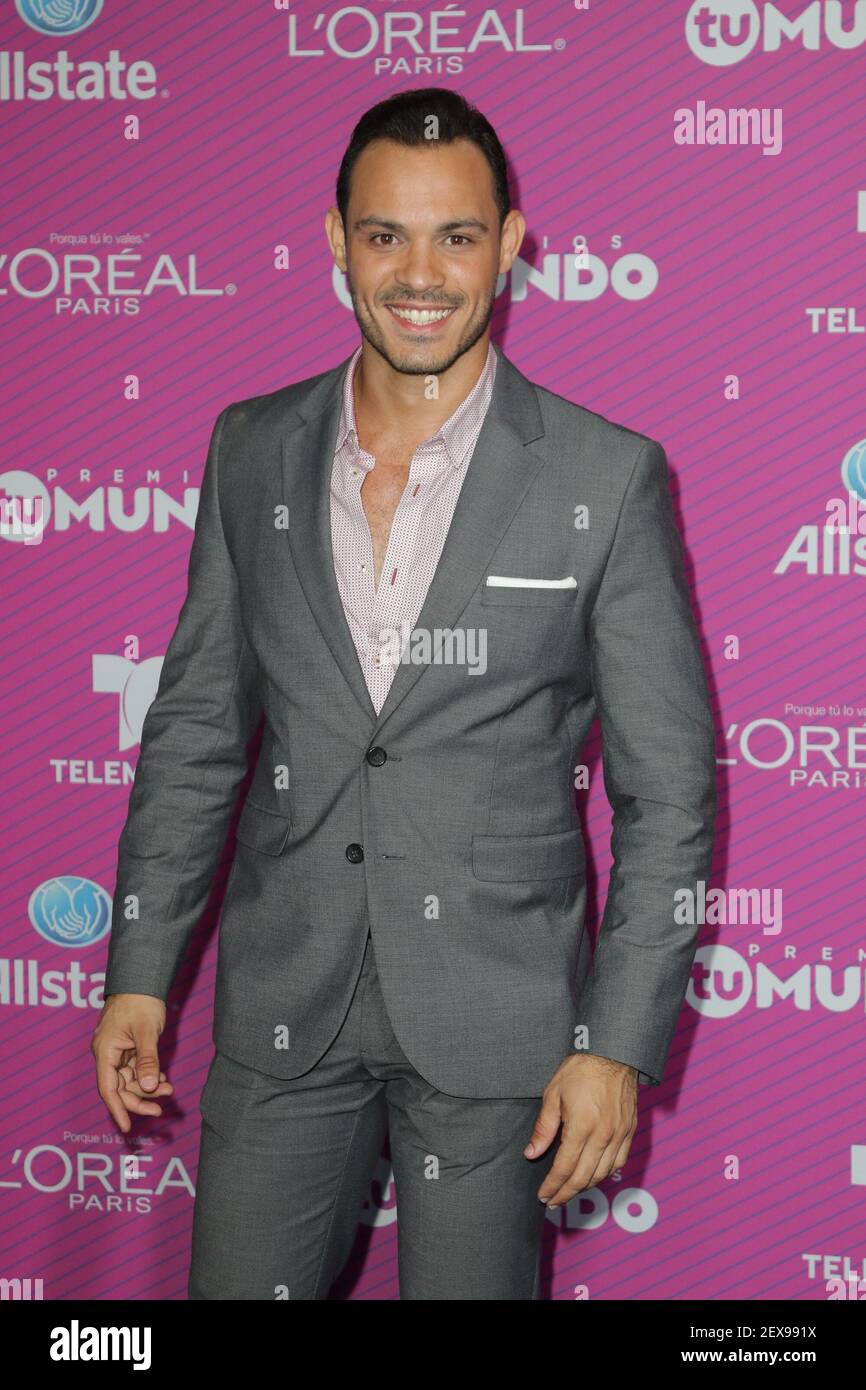 MIAMI,FL-AUGUST 20: Alexander Estrella arrives at Telemundo's 'Premio ...