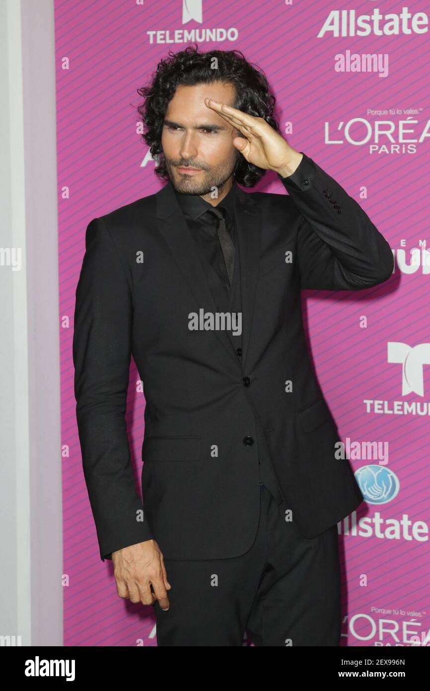 MIAMI,FL-AUGUST 20: Fabian Rios arrives at Telemundo's 'Premio Tu Mundo ...