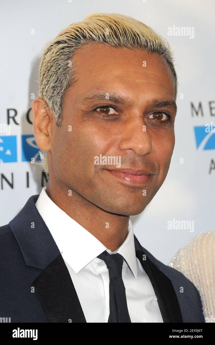 29 August 2015 - Culver City, California - Tony Kanal, No Doubt. Mercy ...