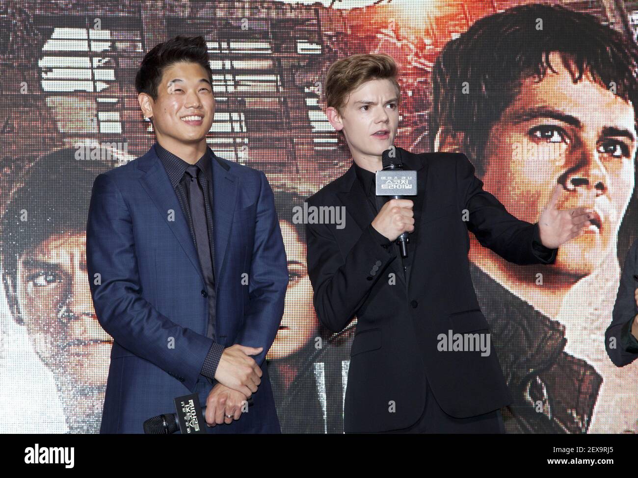 2 September 2015 - Seoul, South Korea : (L to R) Actors Ki Hong Lee and ...