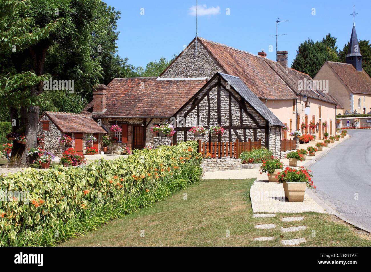 Inn stone hi-res stock photography and images - Alamy