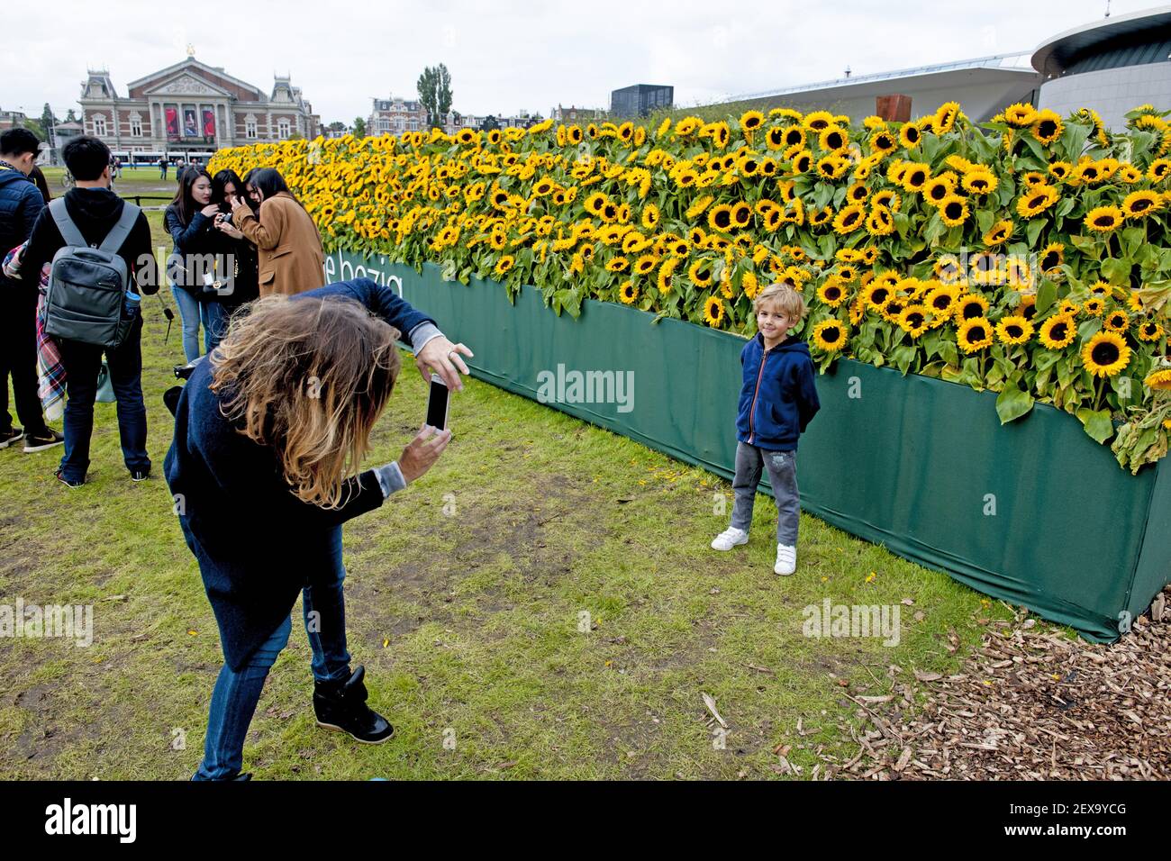 6-9-2015 AMSTERDAM - Official opening of the new entrance of the van ...