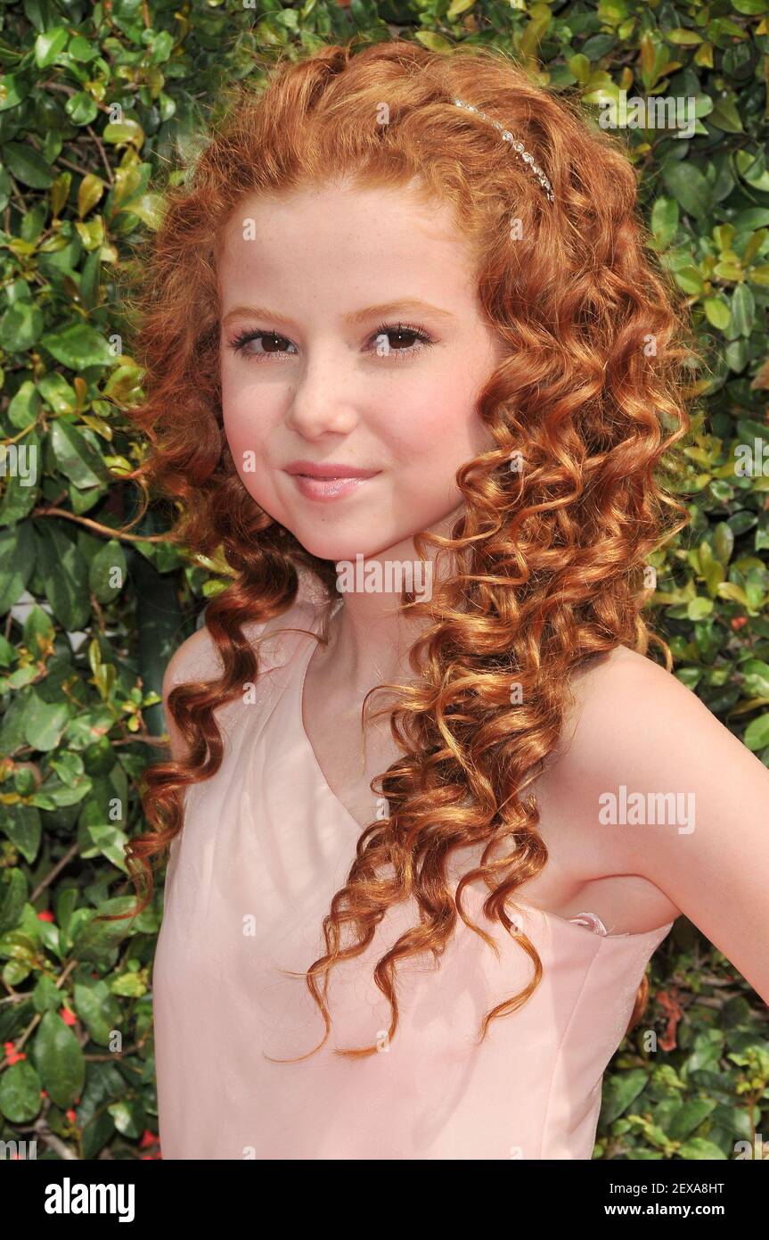 Francesca Capaldi arrives at the 2015 Creative Arts Emmy Awards held at ...