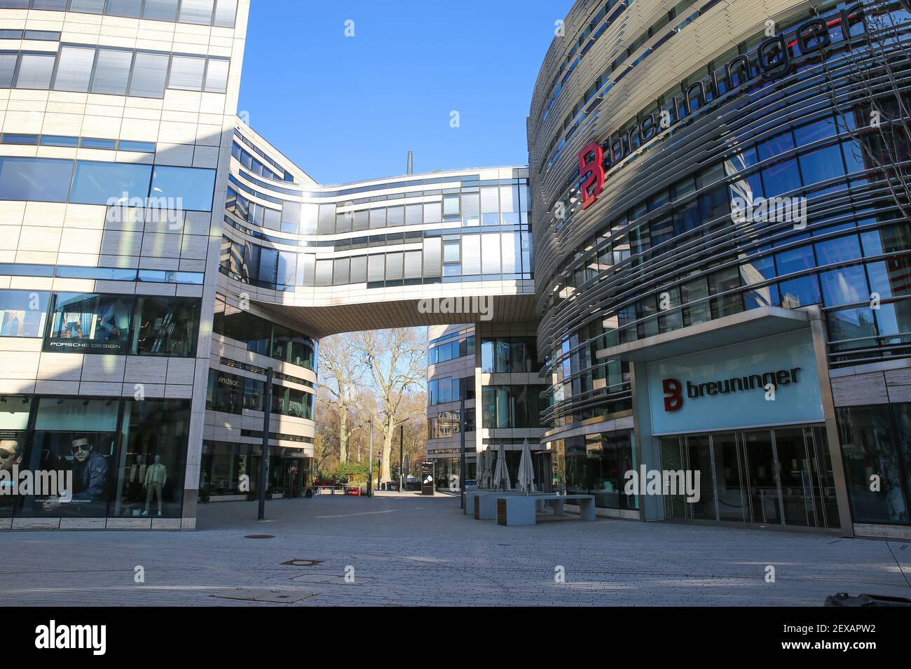 Ko bogen 1 hi-res stock photography and images - Alamy