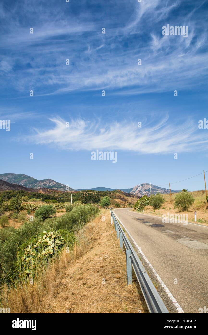 Empty scenery hi-res stock photography and images - Alamy