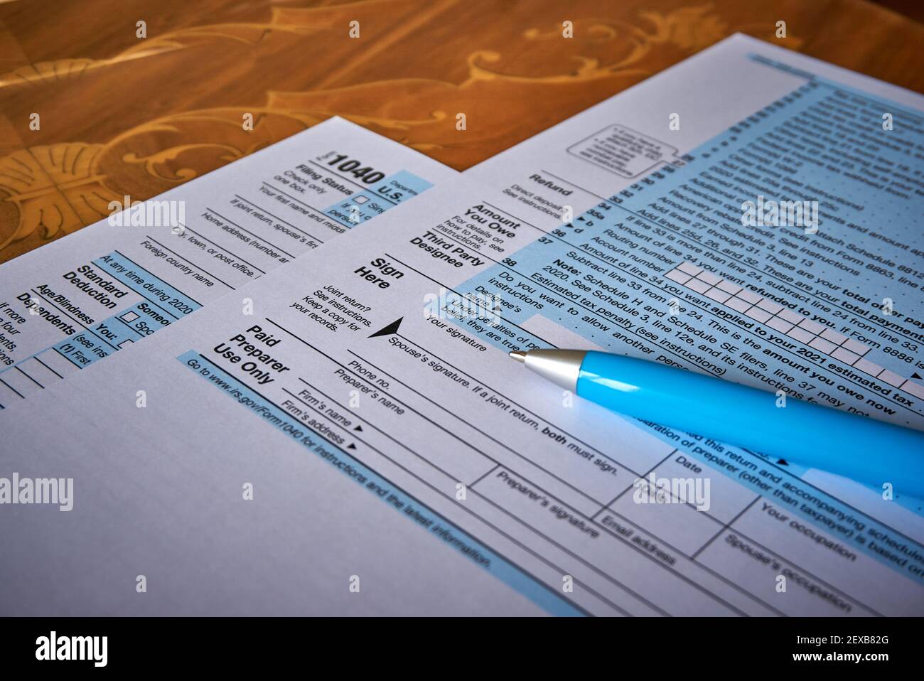 US 1040 Tax Form Stock Photo - Alamy