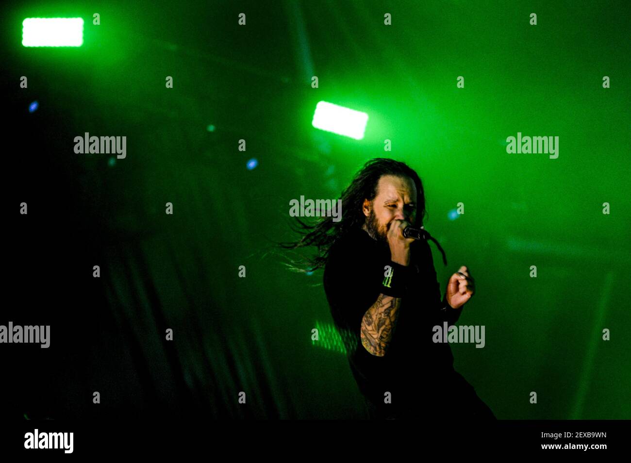 KORN band members James Shaffer, Brian Welch, Jonathan Davis, Reginald ...