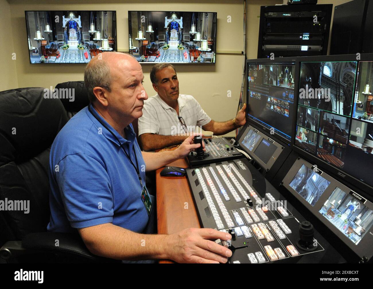 Dan Kearns, left, broadcast engineer for Princeton University, and Joe ...