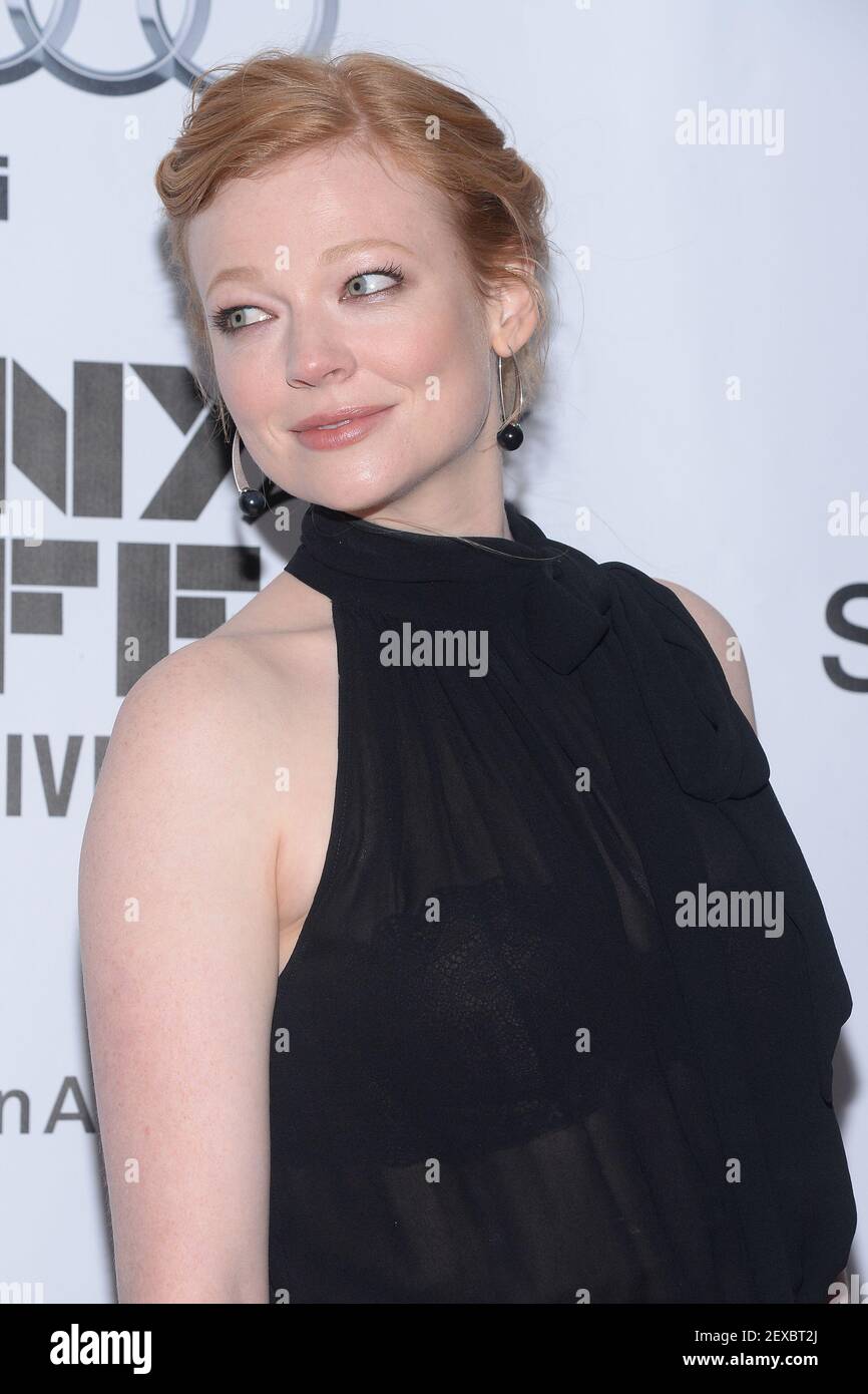 Actress Sarah Snook attends the "Steve Jobs" Premiere during the 53rd ...