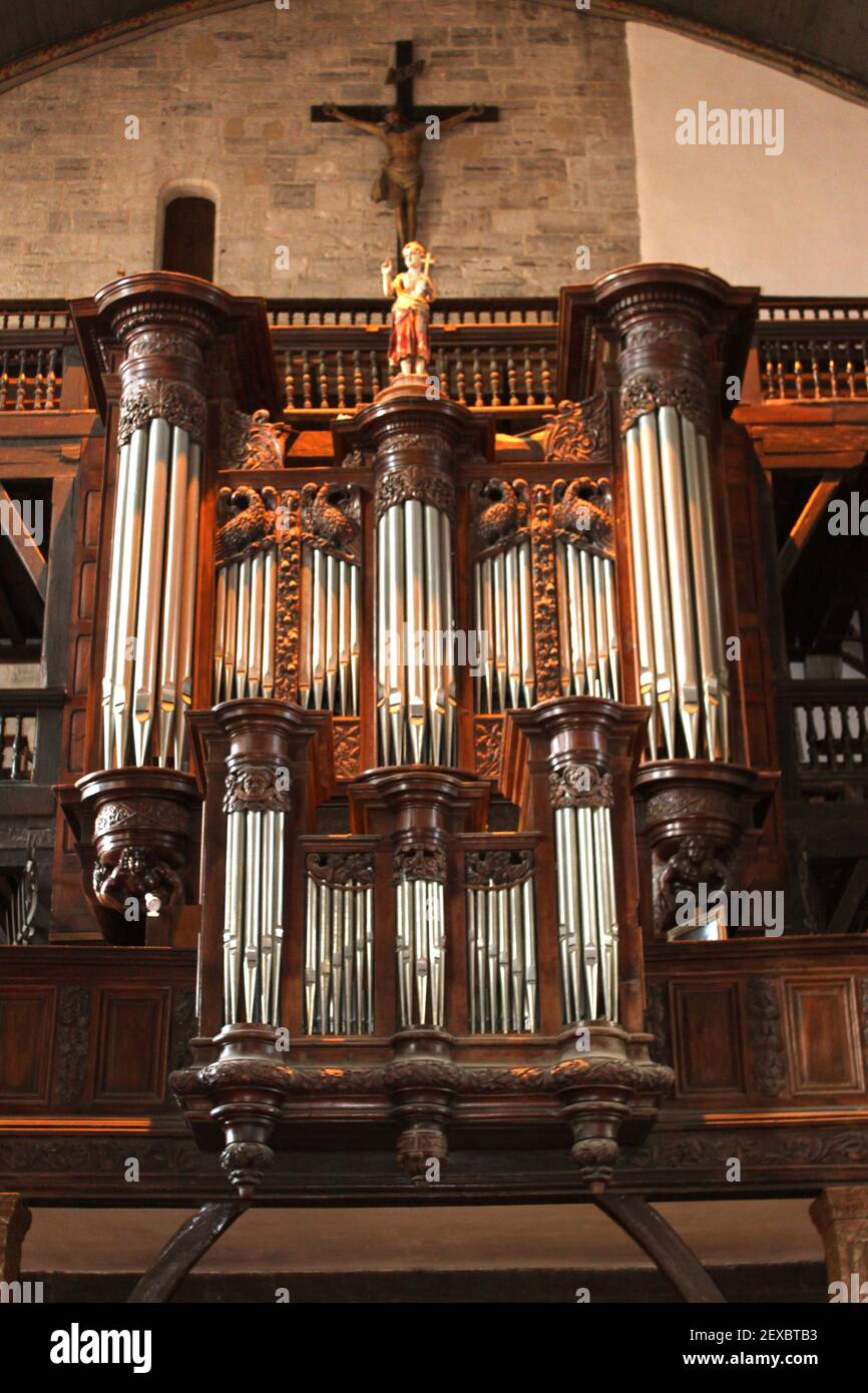 Gospel organ hi-res stock photography and images - Alamy