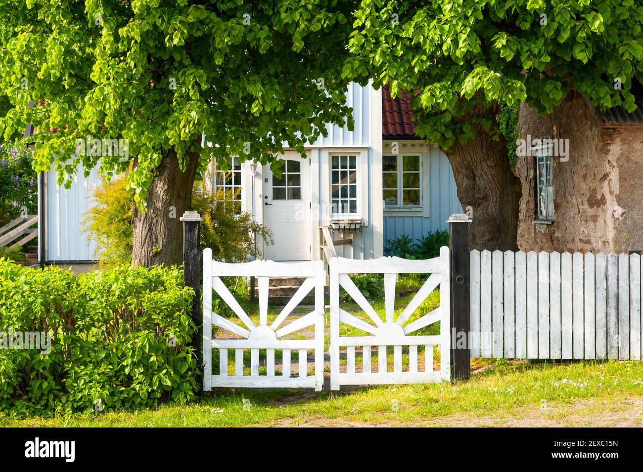 Traditional swedish fence hi-res stock photography and images - Alamy