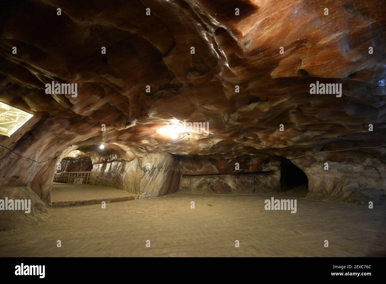 Pakistan khewra salt mine hi-res stock photography and images - Alamy