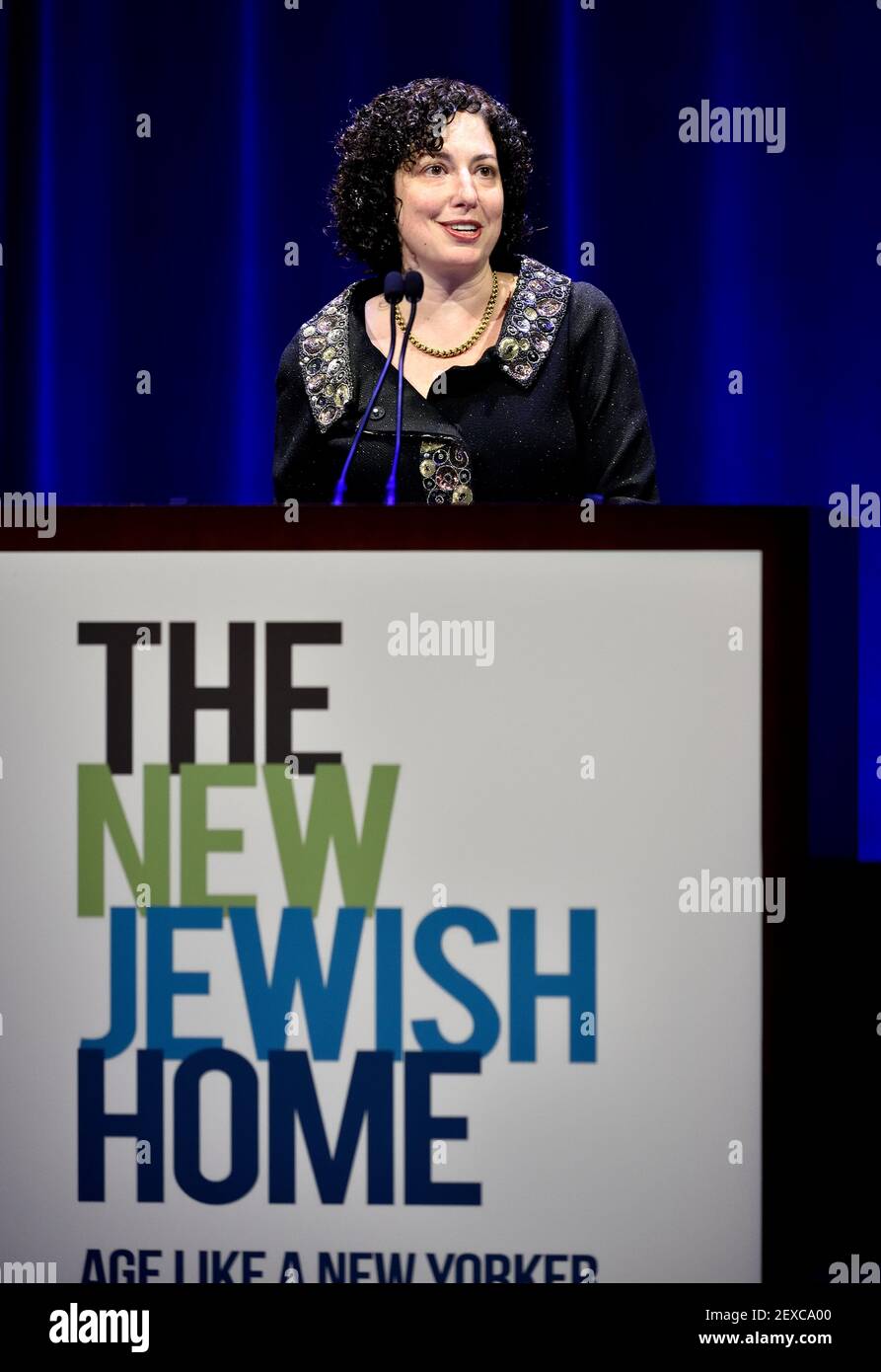 Elizabeth Grayer welcomes the attendees at The New Jewish Home 3rd ...