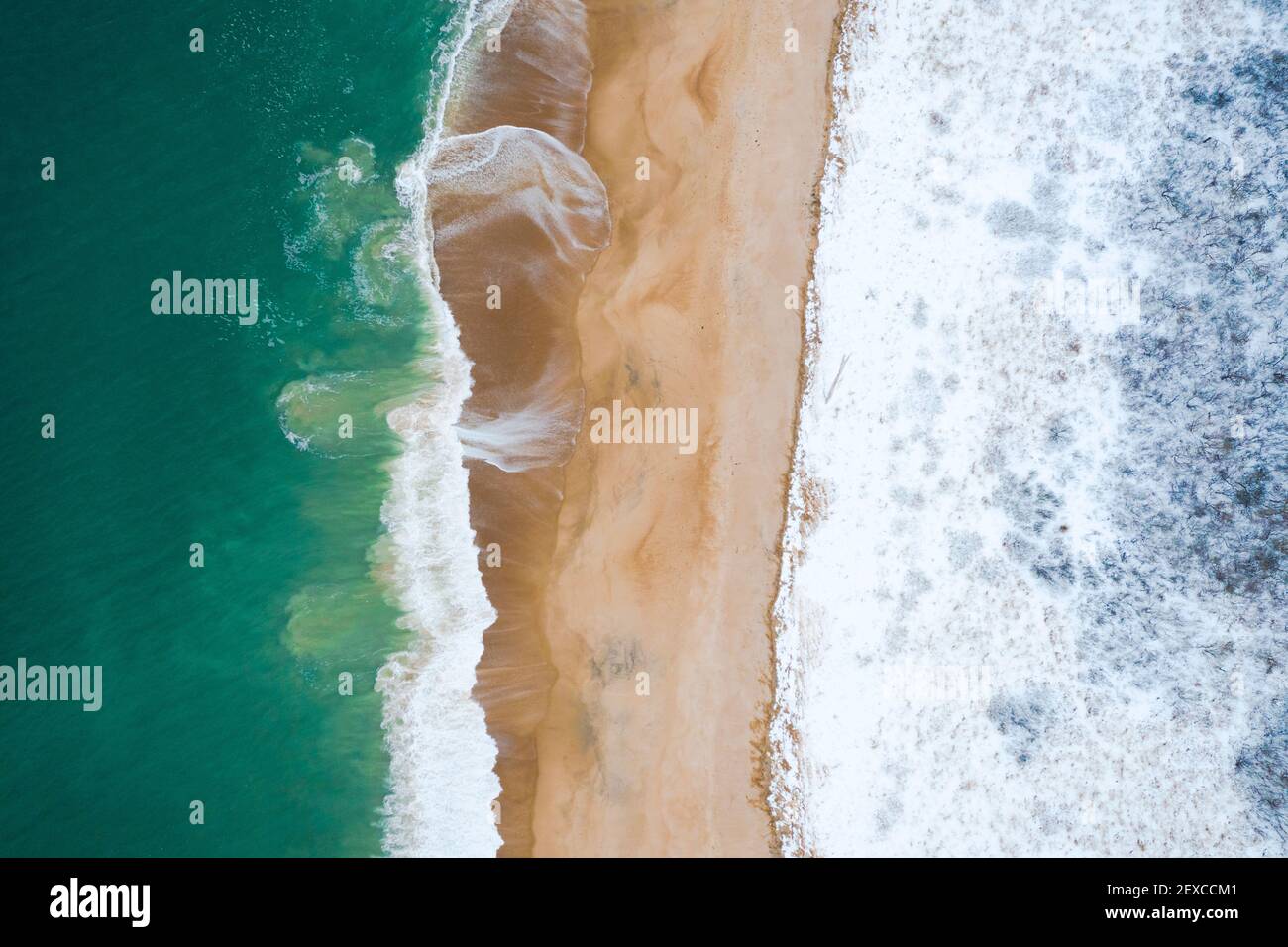 Aerial view sandy beach england hi-res stock photography and images - Alamy