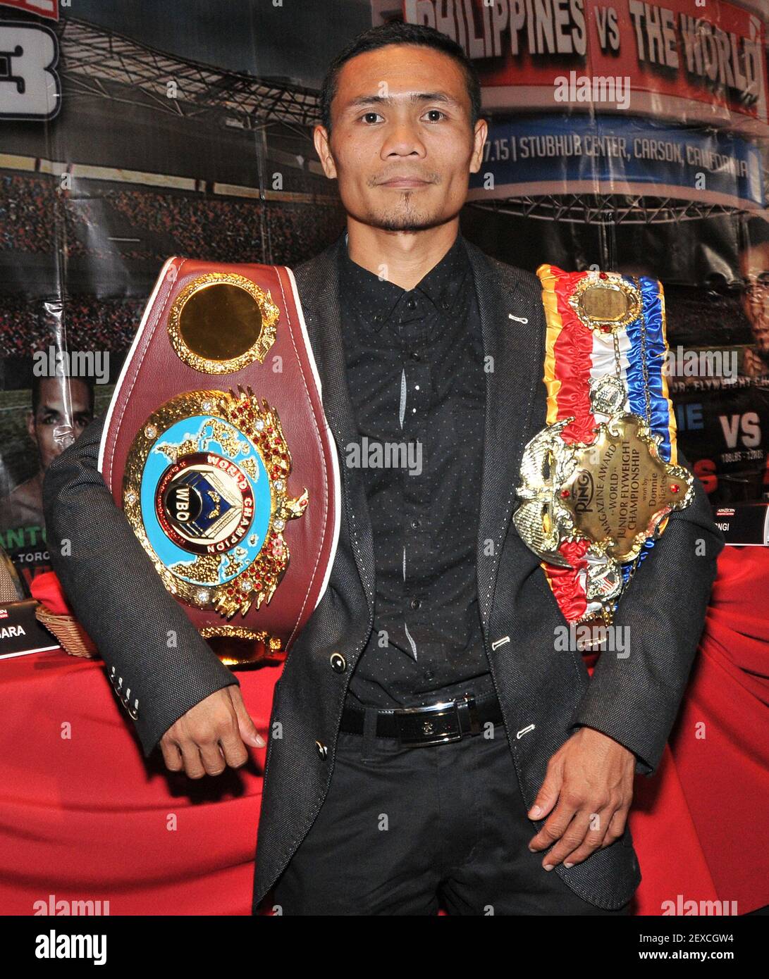 The reigning Filipino WBO World Light Flyweight Champion Donnie "AHAS ...
