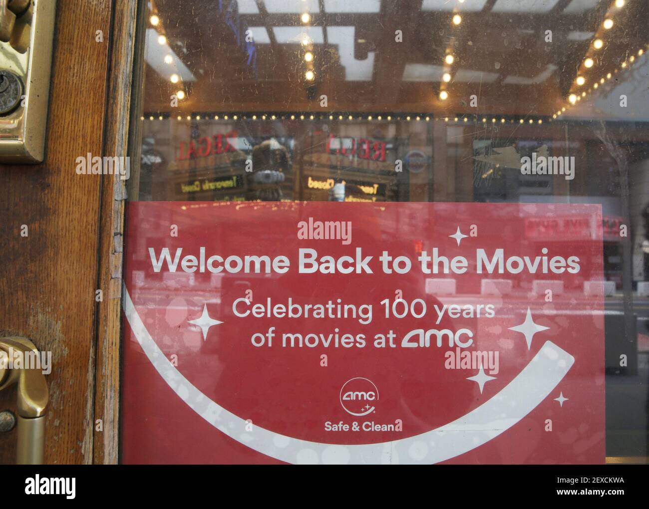 Amc movie theatre hi-res stock photography and images - Alamy