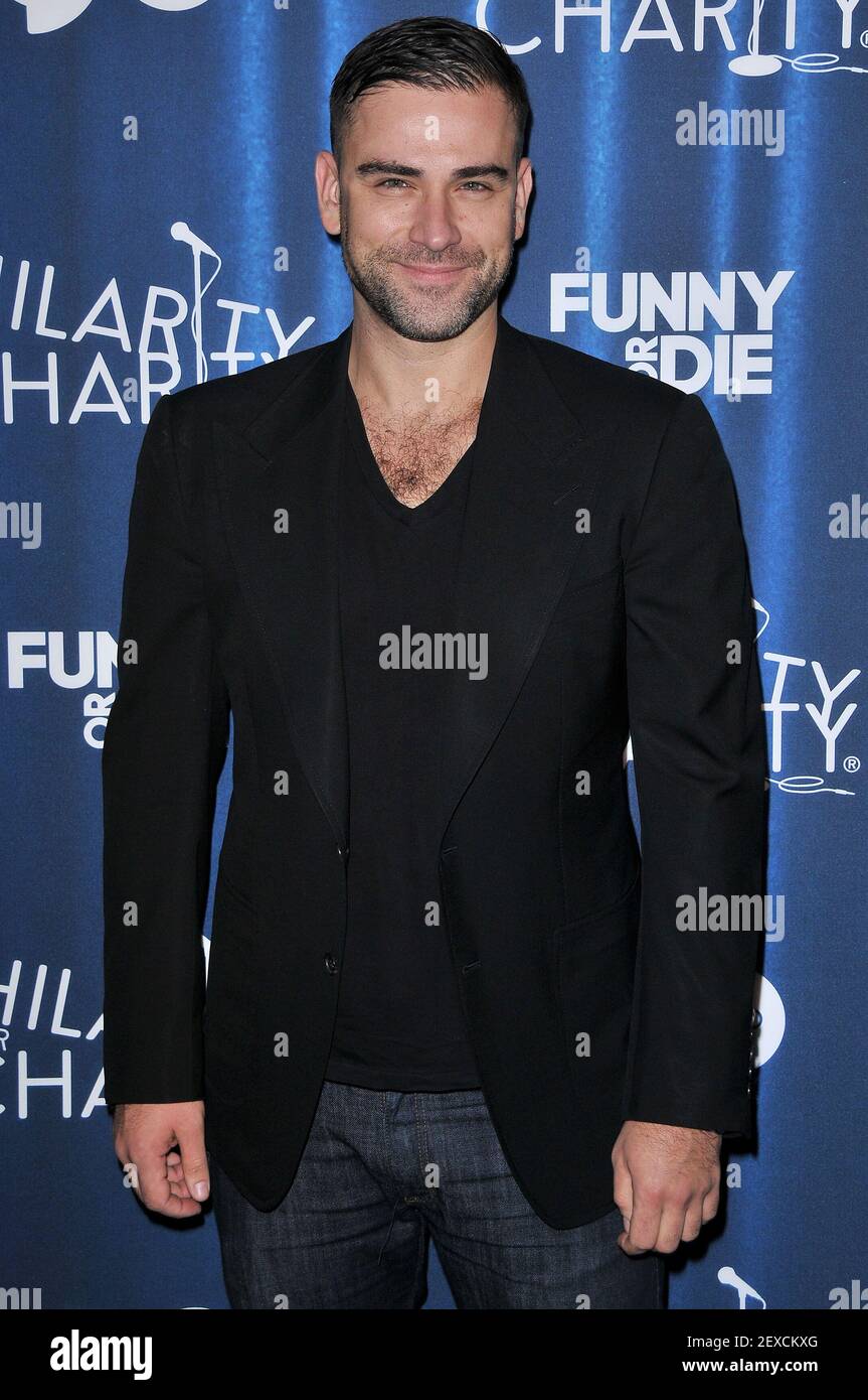 Rubin Singer arrives at the Hilarity For Charity's Annual Variety Show ...