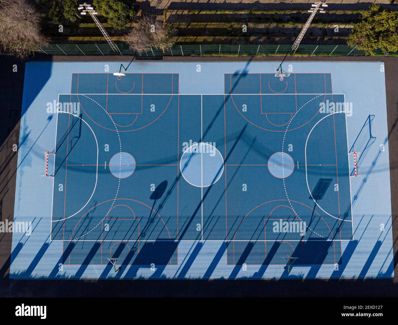 Basketball match aerial hi-res stock photography and images - Alamy