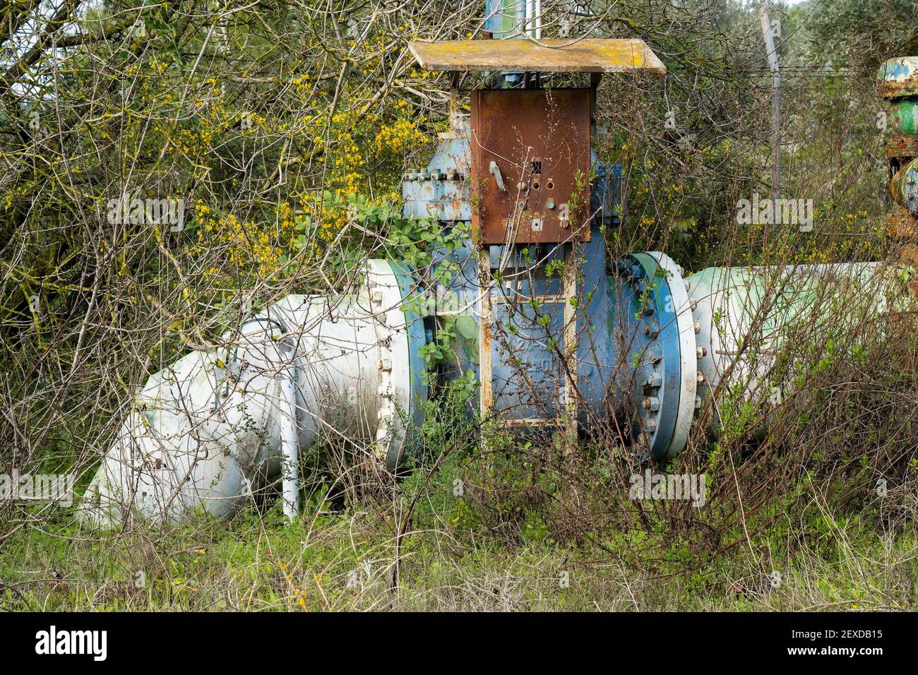 Rusty duct hi-res stock photography and images - Alamy