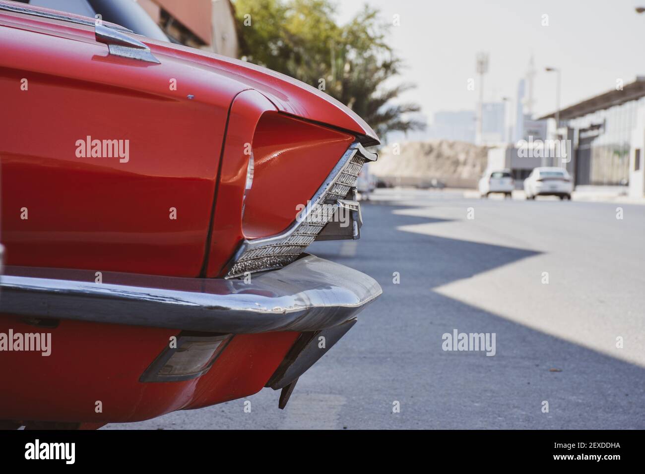 Side view car detail classic cars hi-res stock photography and images ...