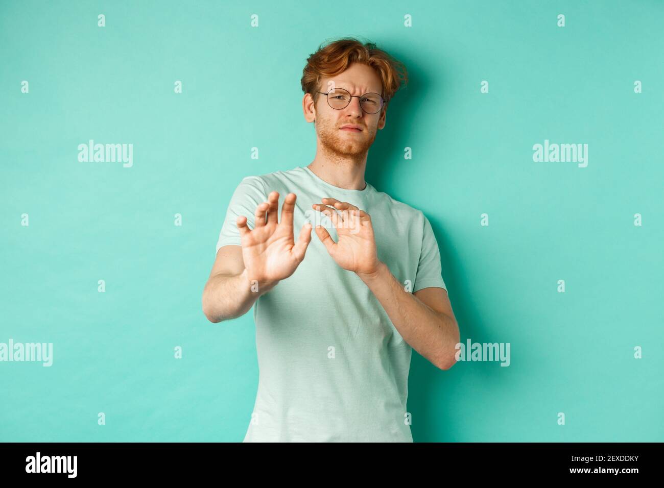 Unamused Face High Resolution Stock Photography and Images - Alamy