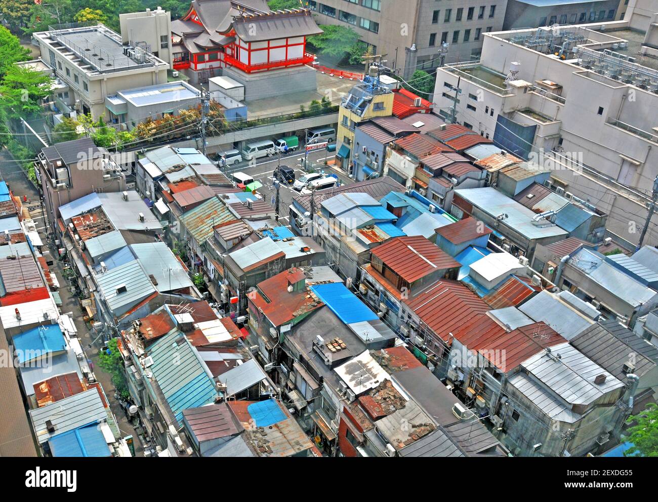 aerial view on Golden Gai pubs, Shinjuku, Tokyo, Japan Stock Photo - Alamy
