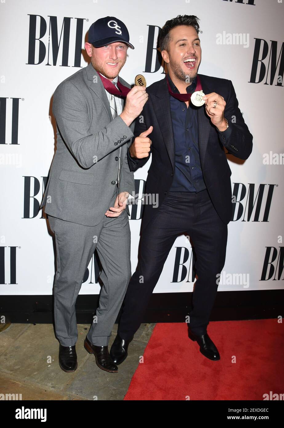 03 November 2015 - Nashville, Tennessee - Cole Swindell, Luke Bryan ...