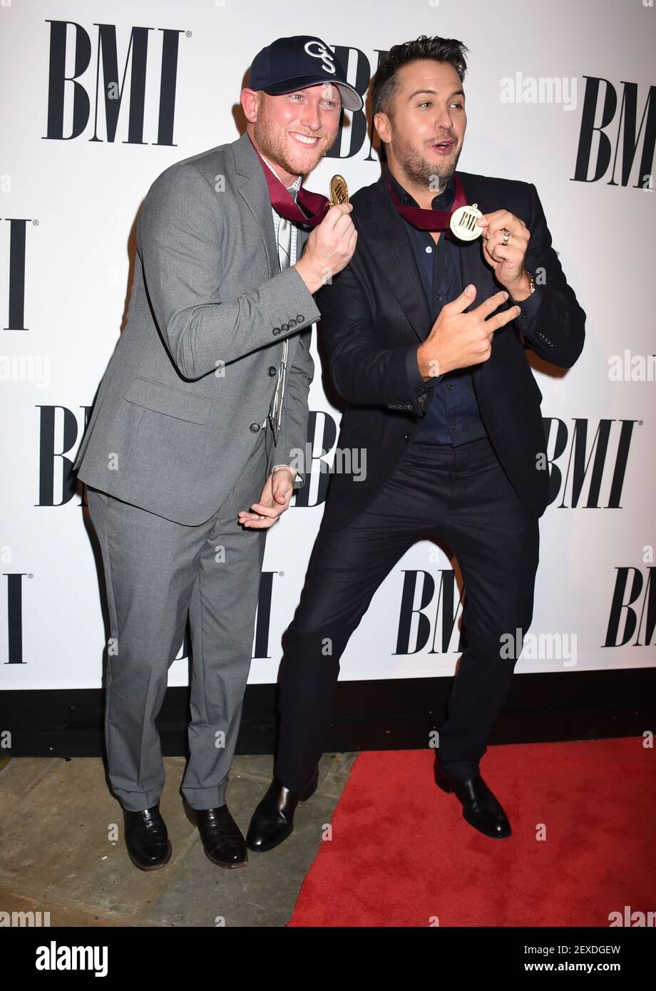 03 November 2015 - Nashville, Tennessee - Cole Swindell, Luke Bryan ...