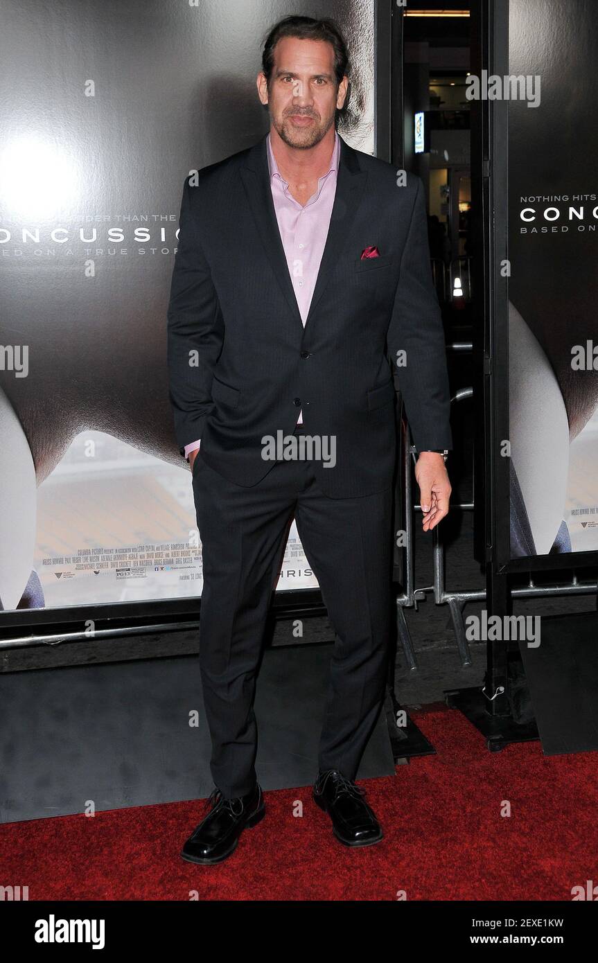 Matthew Willig arrives at the AFI Fest 2015 - "Concussion" World ...