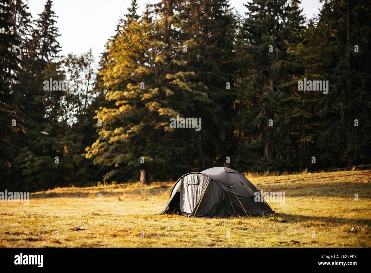 The black tent hi-res stock photography and images - Alamy