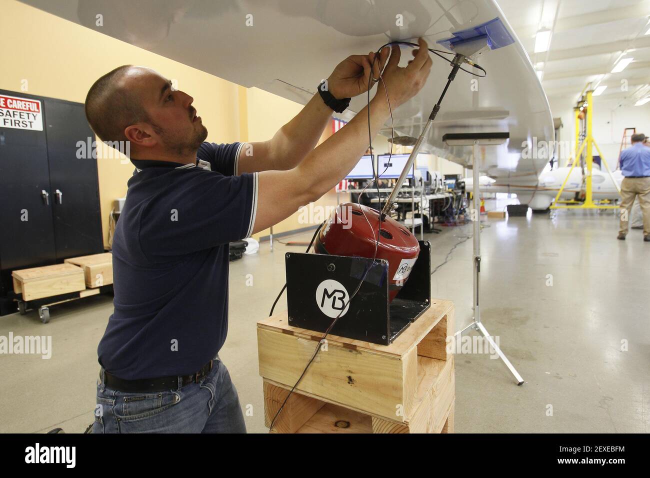 The Airbus Perlan II glider, the first engineless aircraft designed to ...