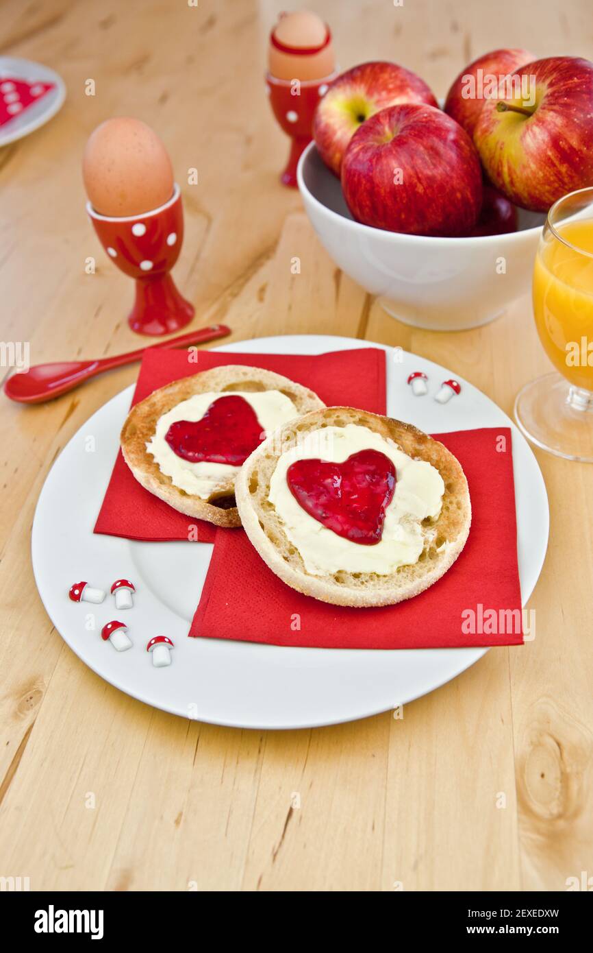 Breakfast in love Stock Photo - Alamy
