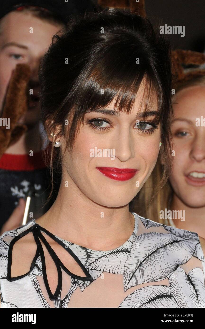 18 November 2015 - Los Angeles, California - Lizzy Caplan. "The Night ...
